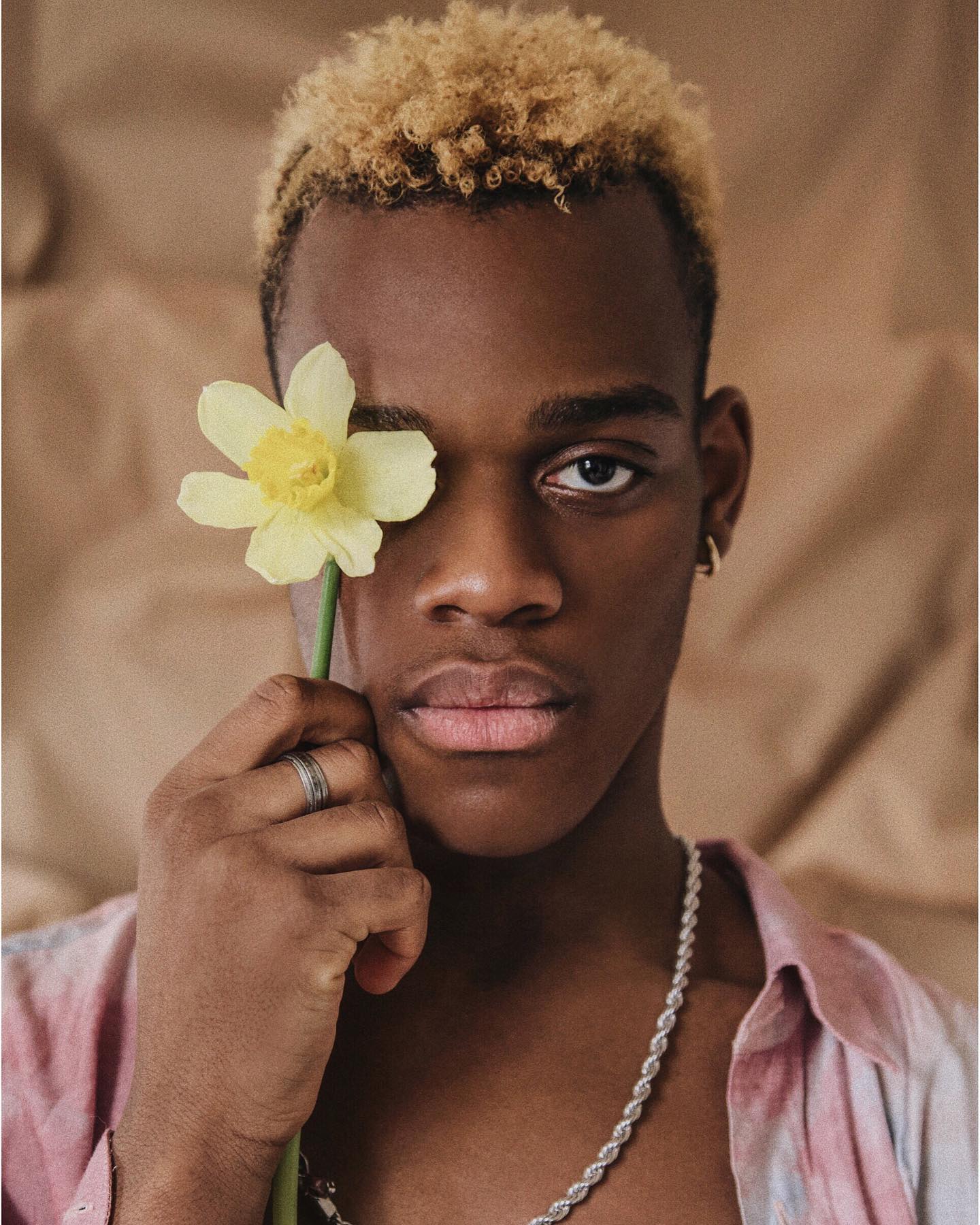 Anastasia Asty – Conceptual & Advertising Photographer