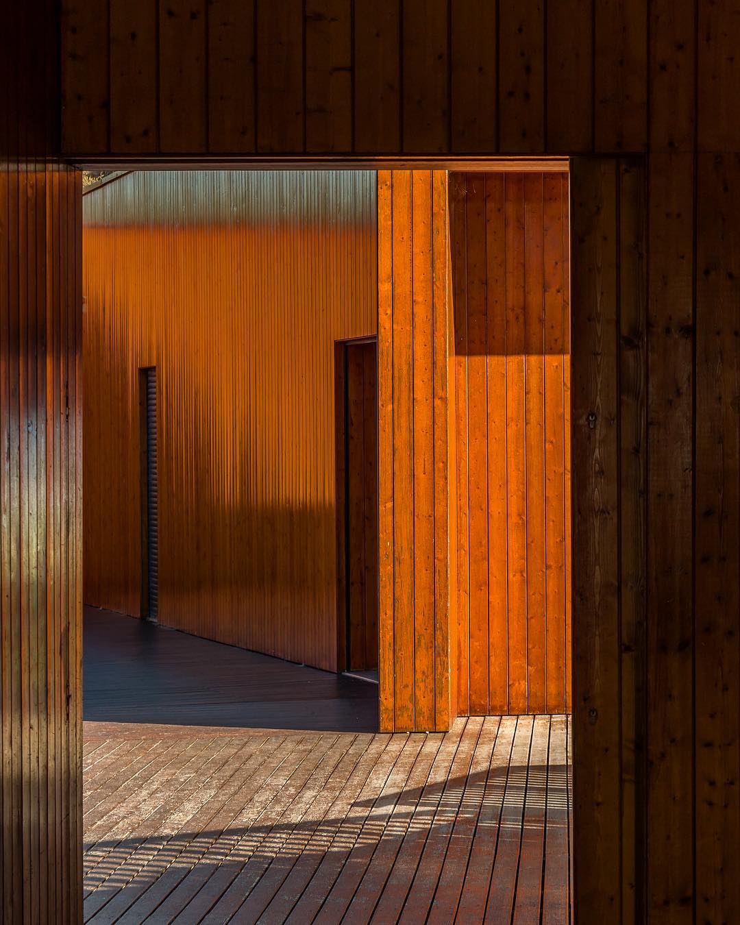 Edward Robinson – Architecture & Interior Photographer
