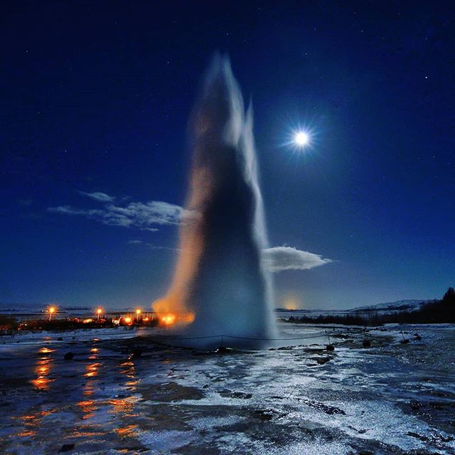 Strokkur Geyser Eruption Night Iceland Winter