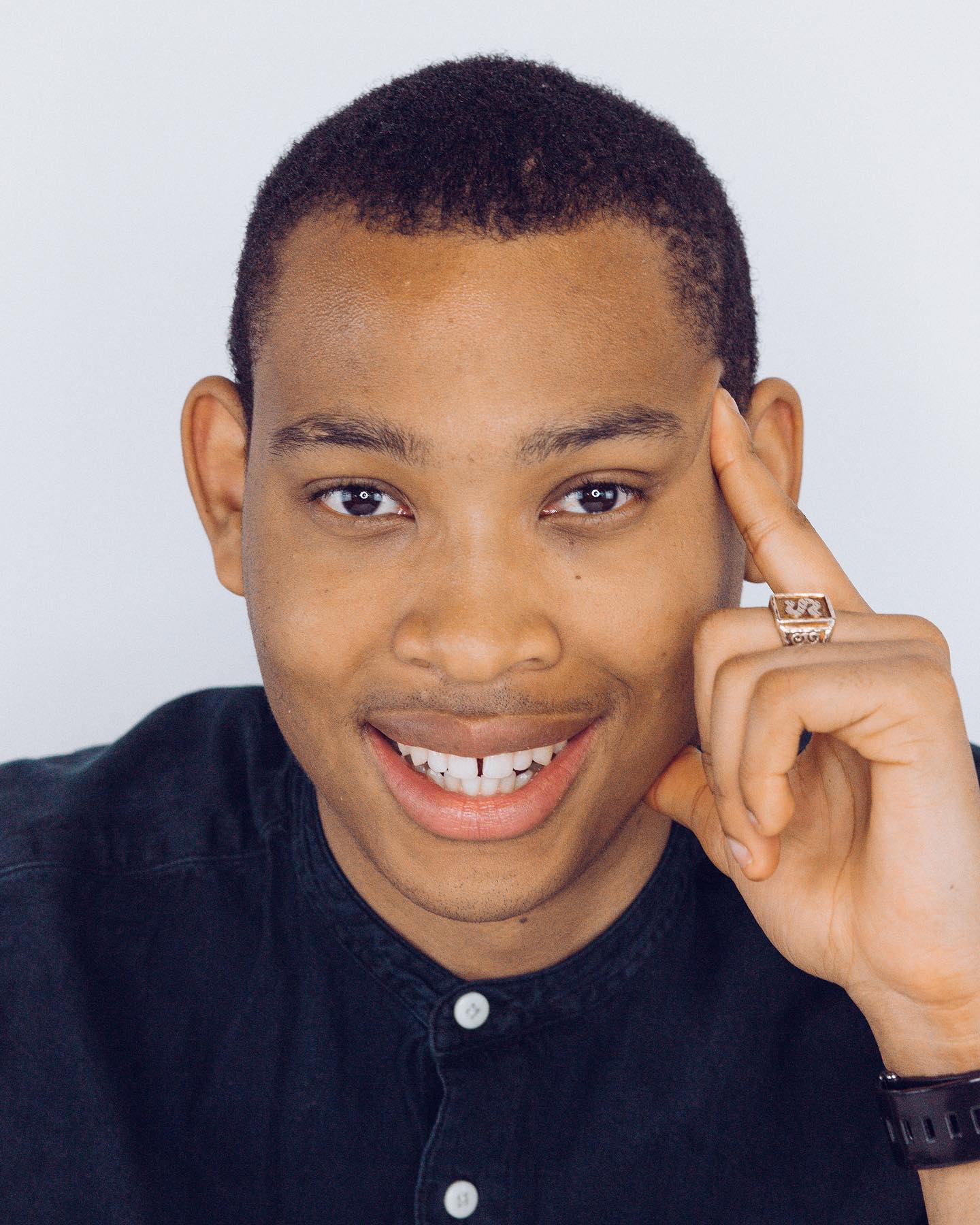 shaun daniel flores – Model