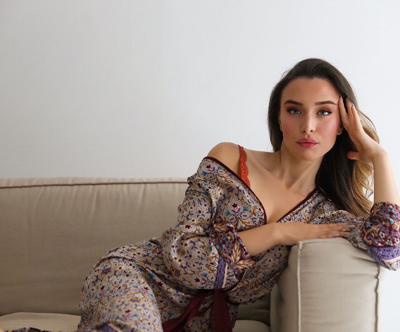 Kenza El Haddoutu – Model