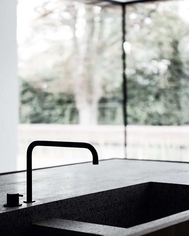 Ellen Claes – Architecture & Interior Photographer