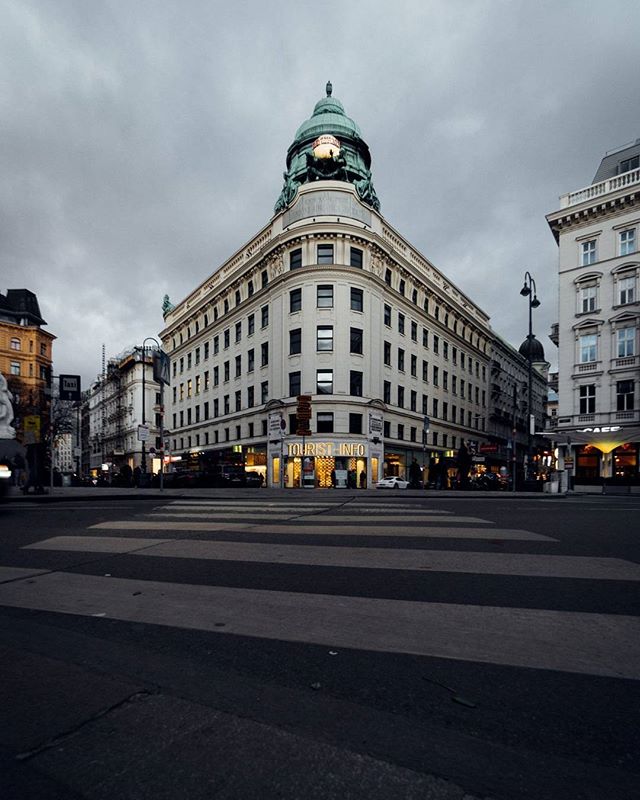 Cityscape Grand Building Dome Architecture Urban Life