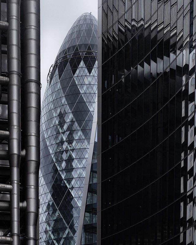 Gherkin Building London Modern Architecture