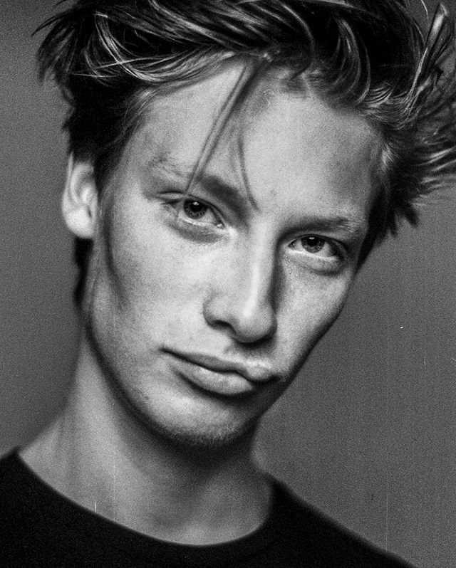 Erik Adamson – Editorial & Documentary Photographer