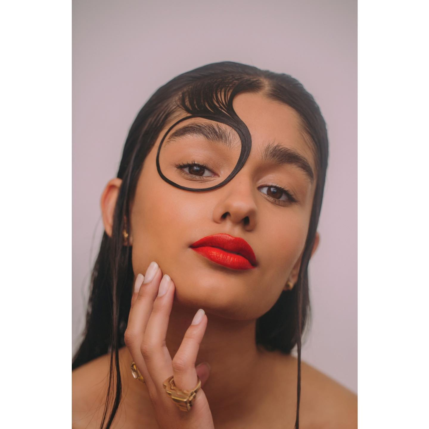 Lottie Turner – Fashion & Beauty Photographer